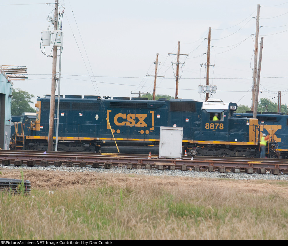 CSX 8878